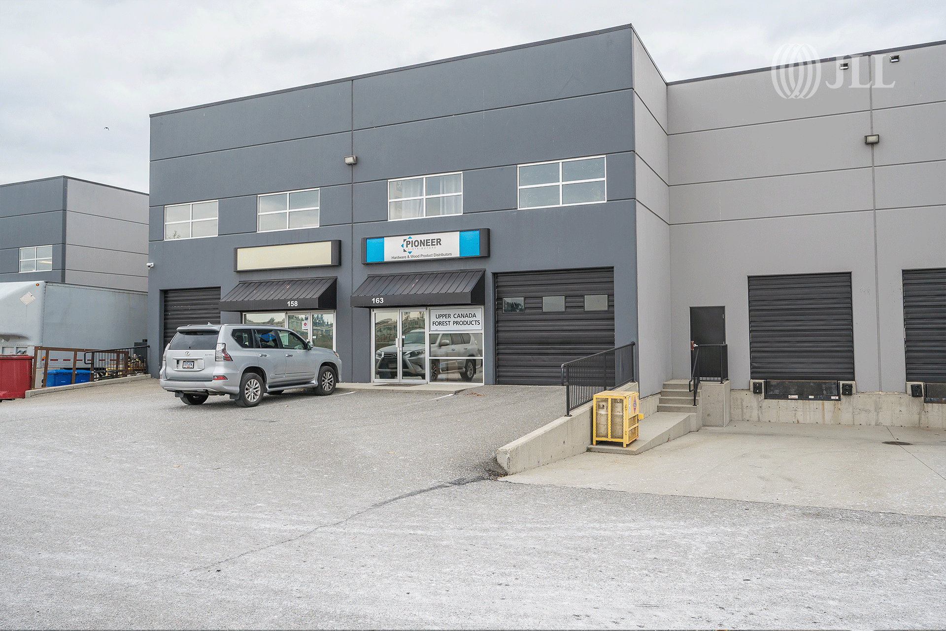 Casey Bell | JLL Metro Vancouver Industrial Group